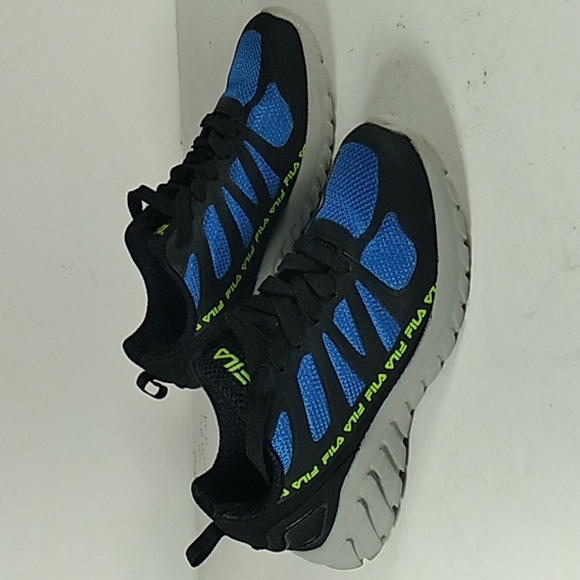 Fila | Shoes | Kids Fila Galaxia 2 Boys Size 45 Black And Blue Athletes ...